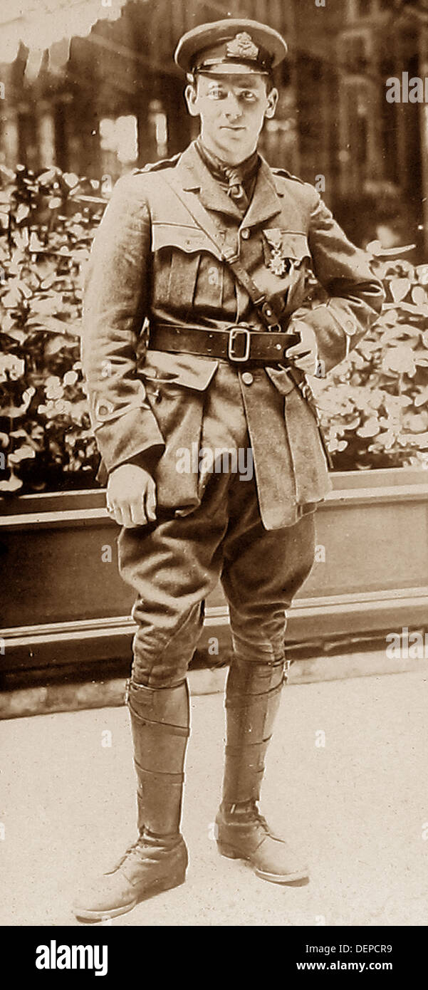 Flight Lieutenant Warneford VC RN during WW1 Stock Photo - Alamy