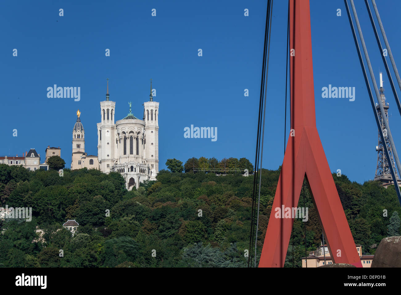 France ancient architecture hi-res stock photography and images - Alamy