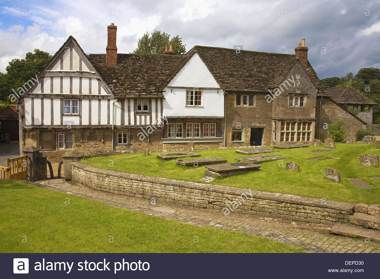 Tudor Church Stock Photos & Tudor Church Stock Images - Alamy