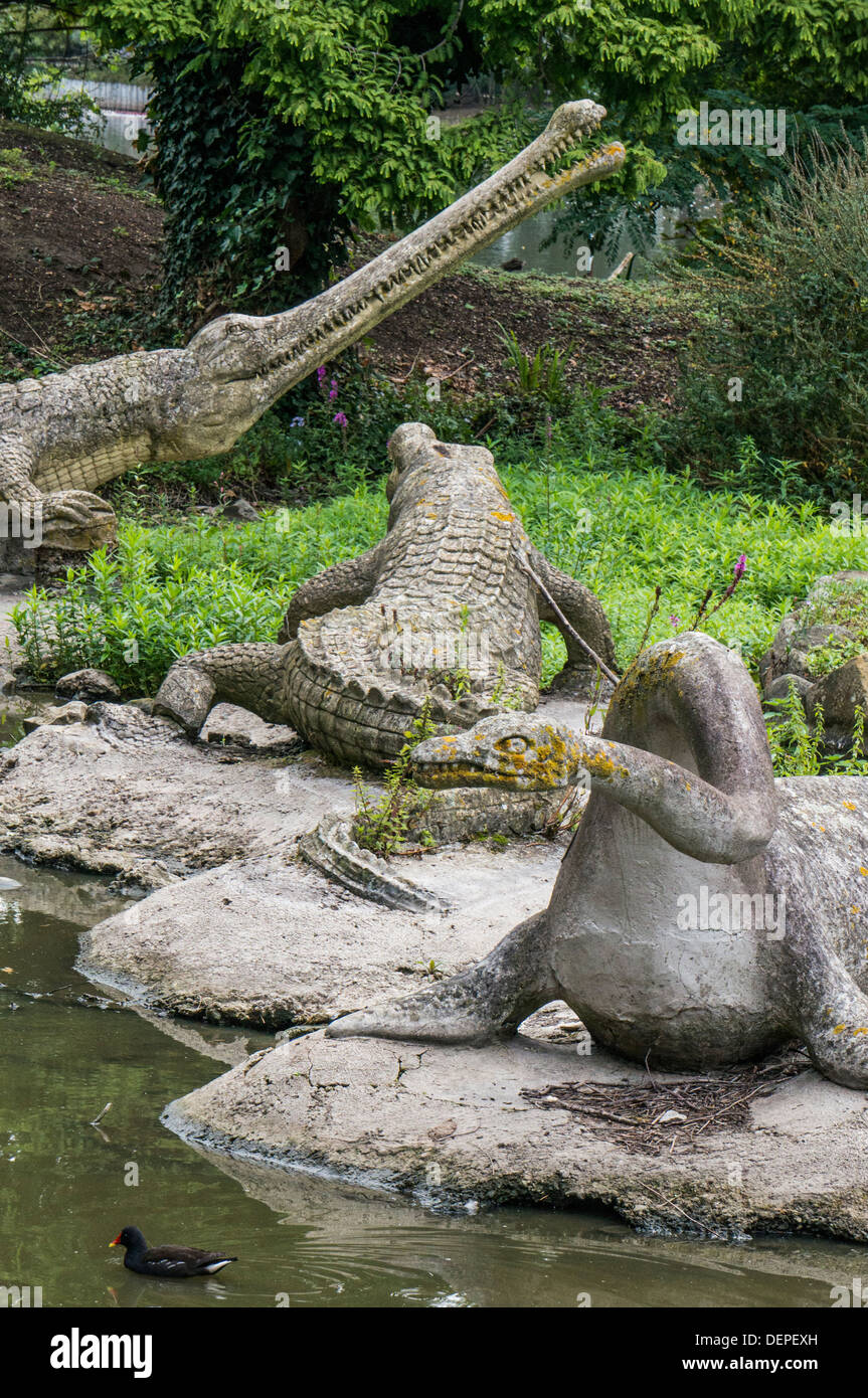 Dinosaur area (world's first sculptures of dinosaurs and extinct ...