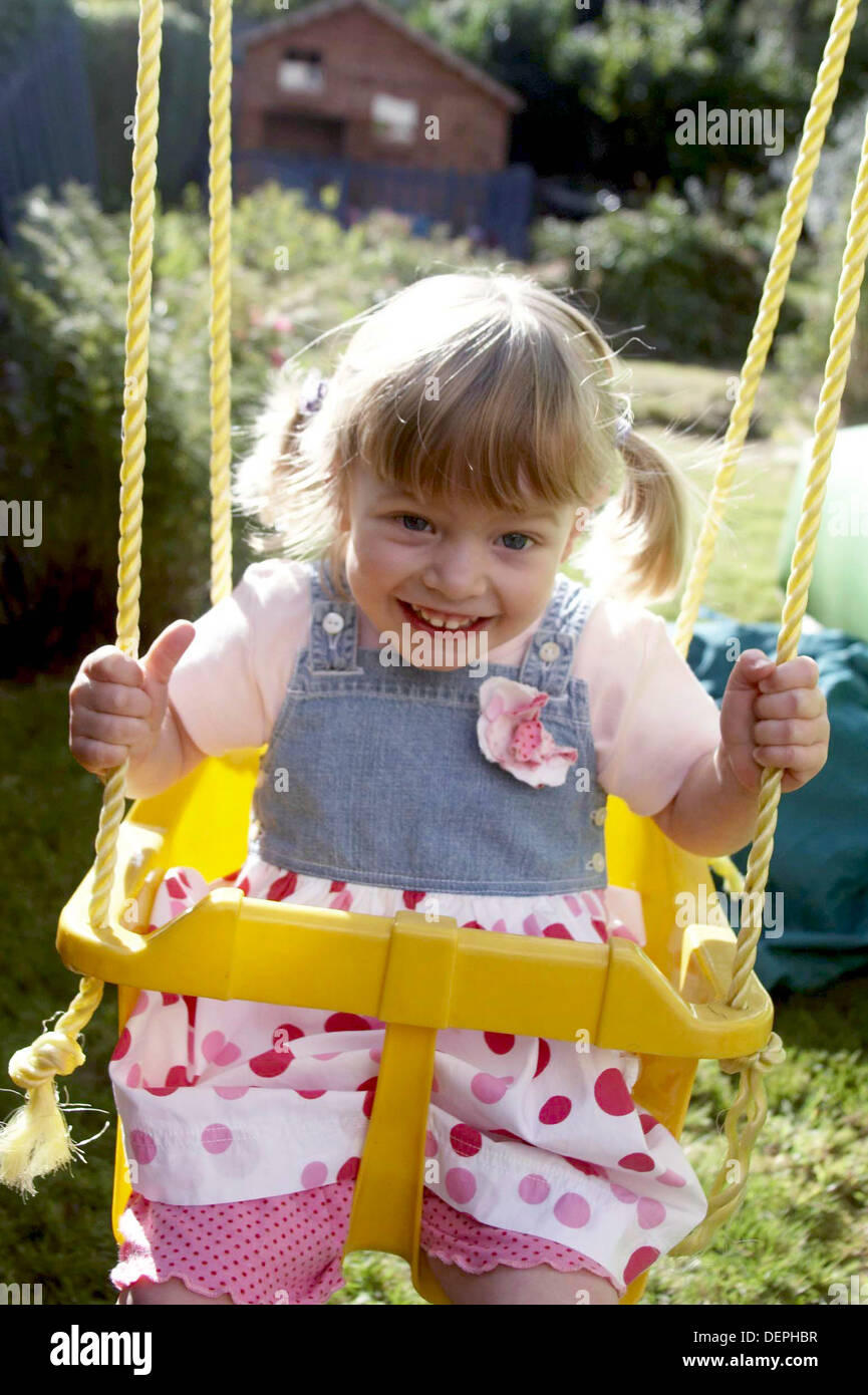 Child feeling alone playground hi-res stock photography and images - Alamy