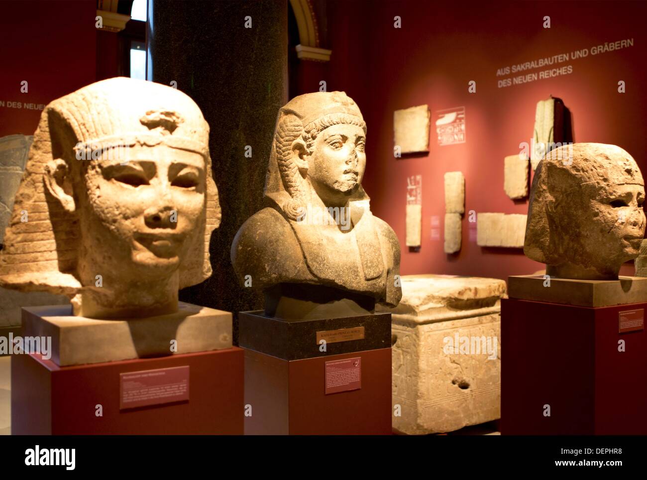 Pharaons hi-res stock photography and images - Alamy