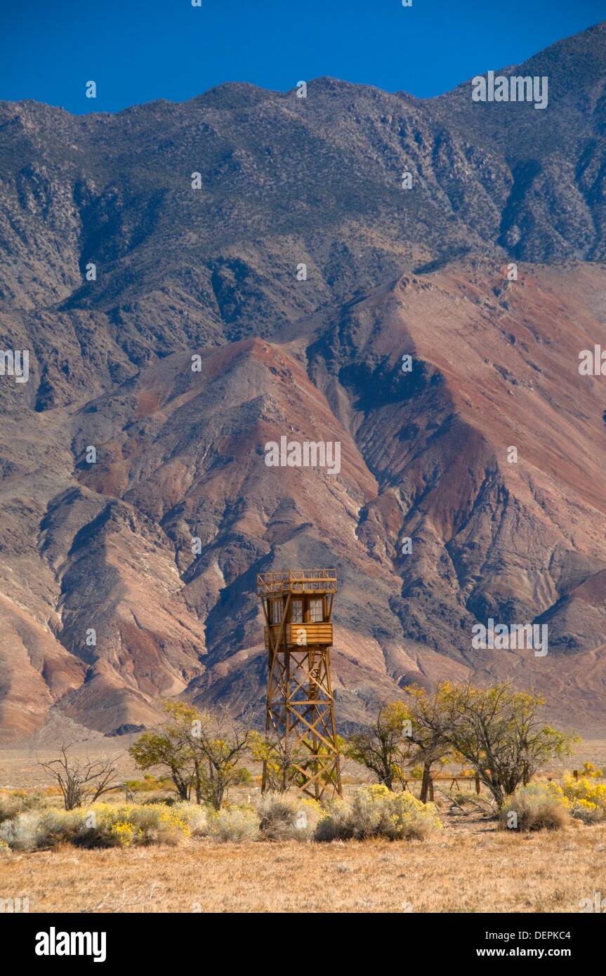 Manzanar guard tower hi-res stock photography and images - Alamy