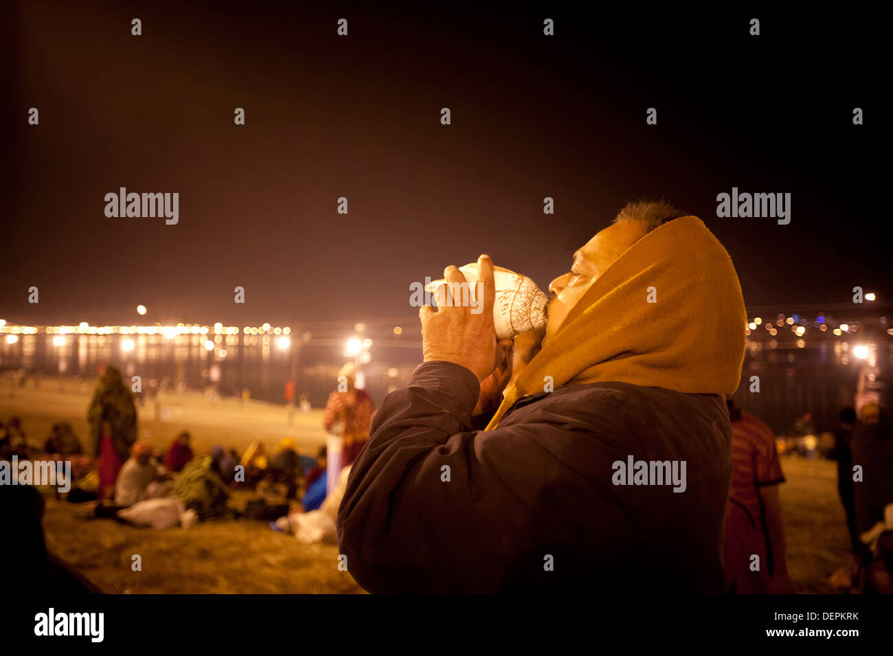 Conch shell india hi-res stock photography and images - Alamy