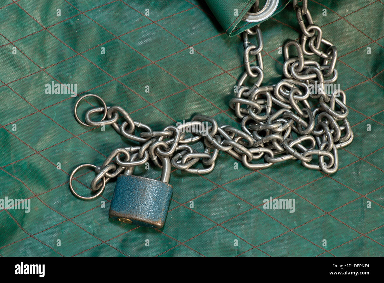 padlock with chain Stock Photo - Alamy
