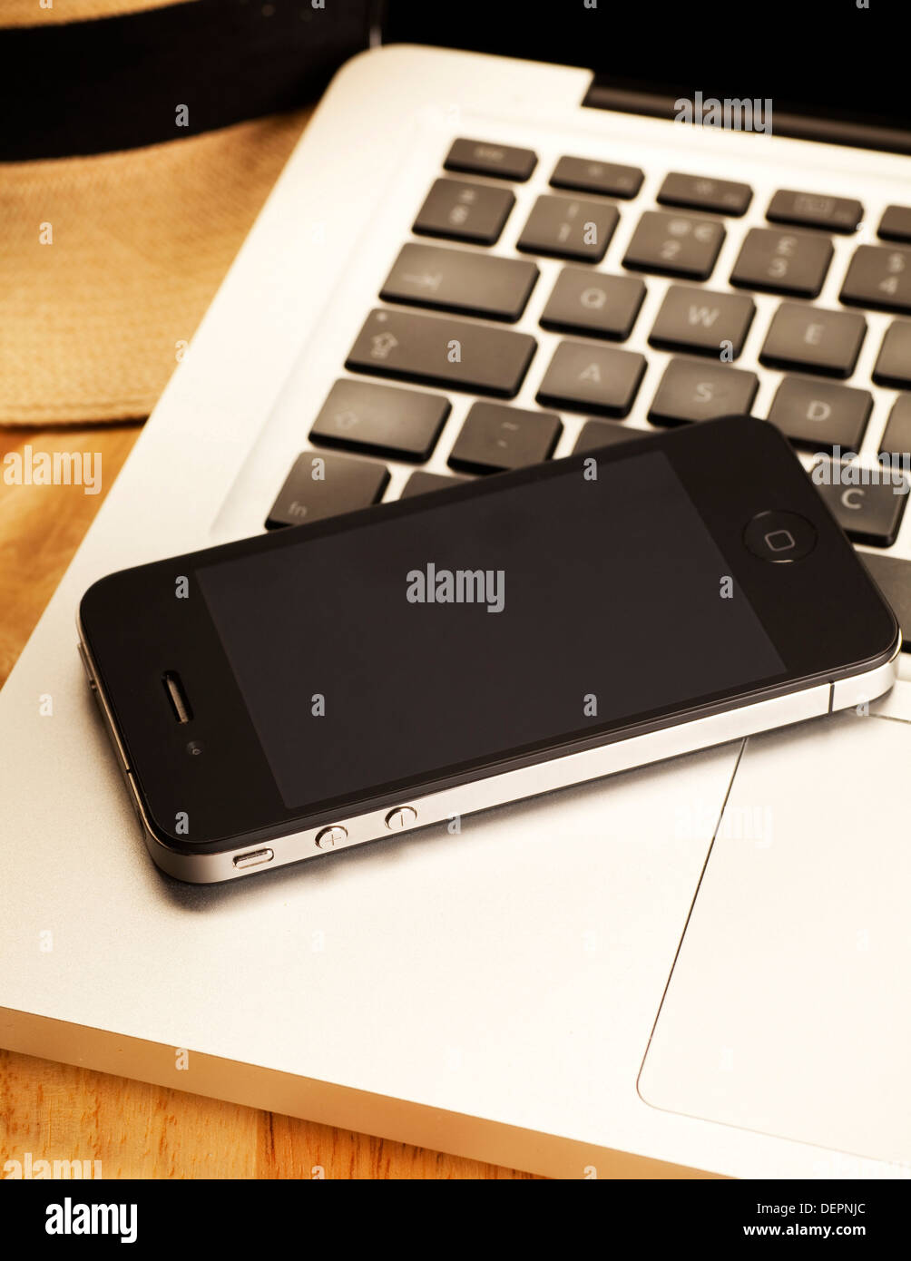 Apple iphone 4 screen hi-res stock photography and images - Alamy