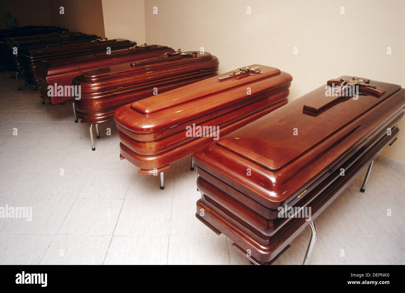 Finished lining hi-res stock photography and images - Alamy