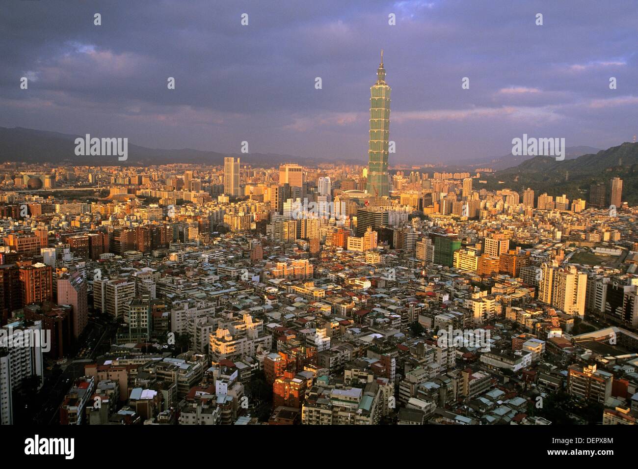 Taipeh tower 101 taipeh hi-res stock photography and images - Alamy
