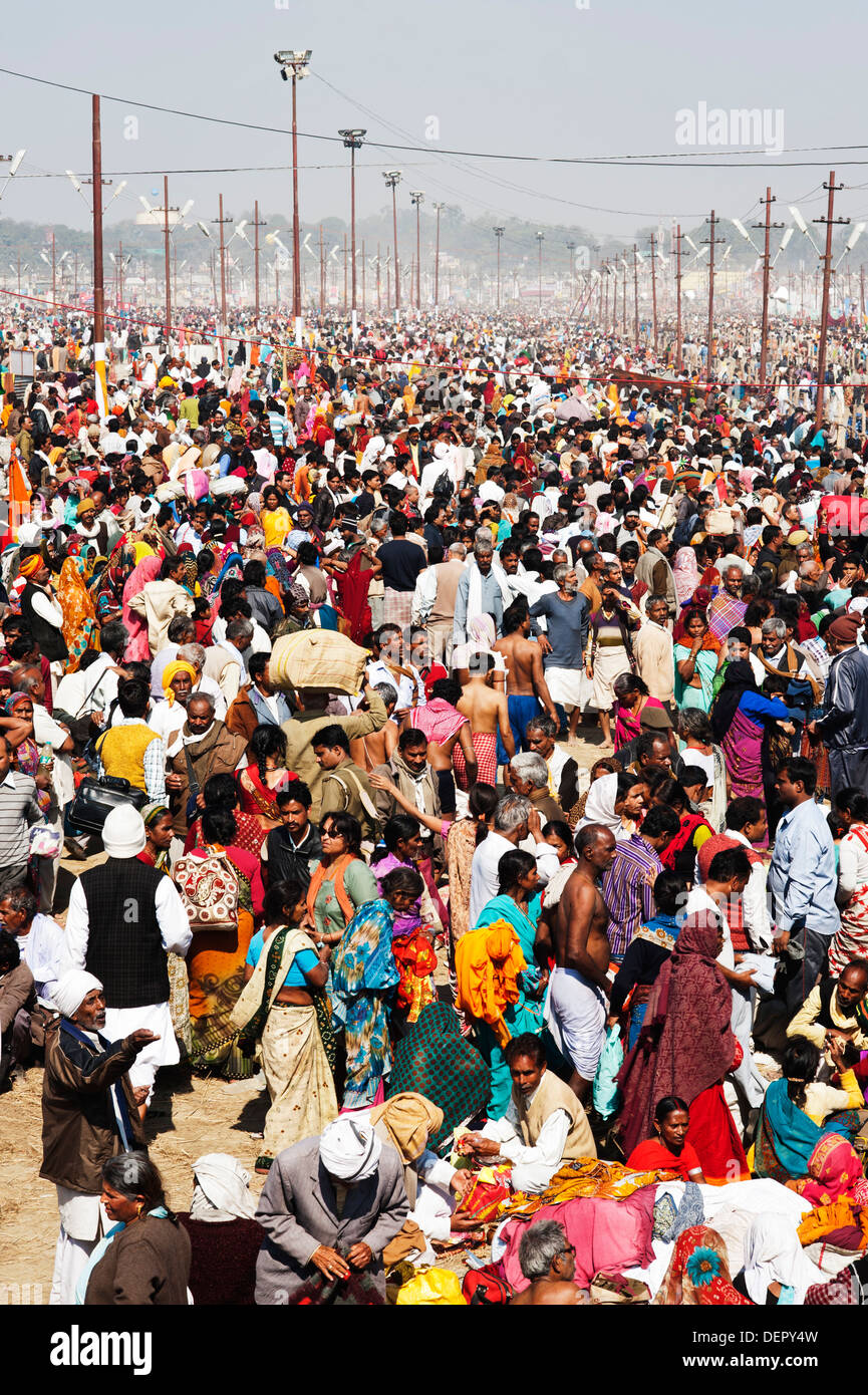 India Crowd Tourist High Resolution Stock Photography and Images - Alamy