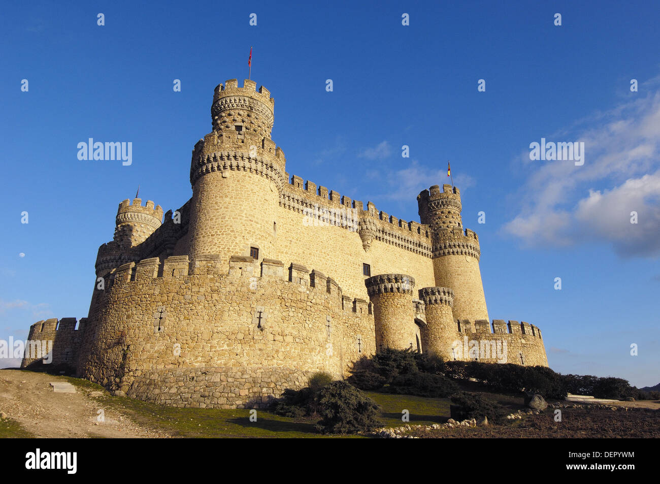 Castle of the mendoza manzanares hi-res stock photography and images ...