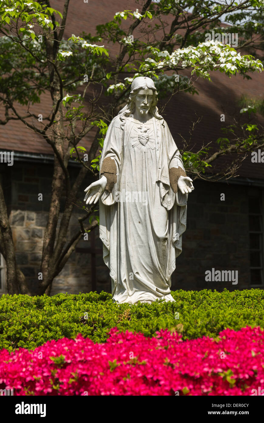 Statue of Jesus at Cabrini College, Roman Catholic college in ...
