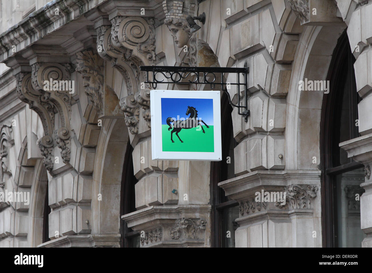 Lloyds Bank 39 Threadneedle Street London UK Stock Photo - Alamy