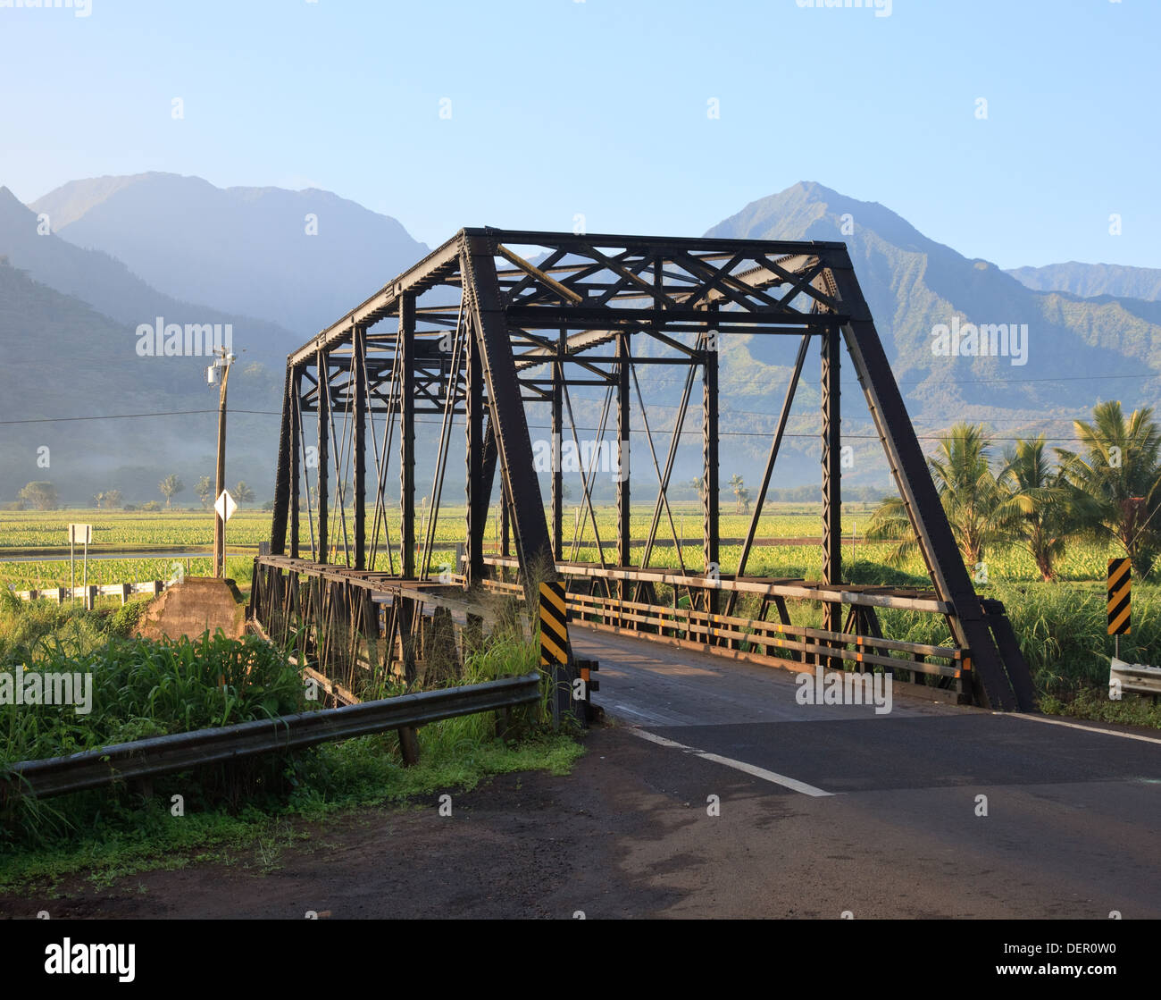 Hanalei bridge bridges hawaii hi-res stock photography and images - Alamy