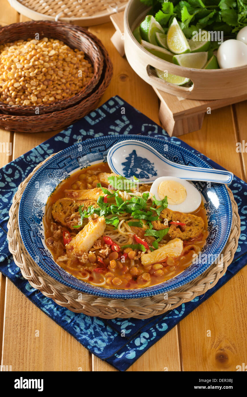 Mohinga hi-res stock photography and images - Alamy