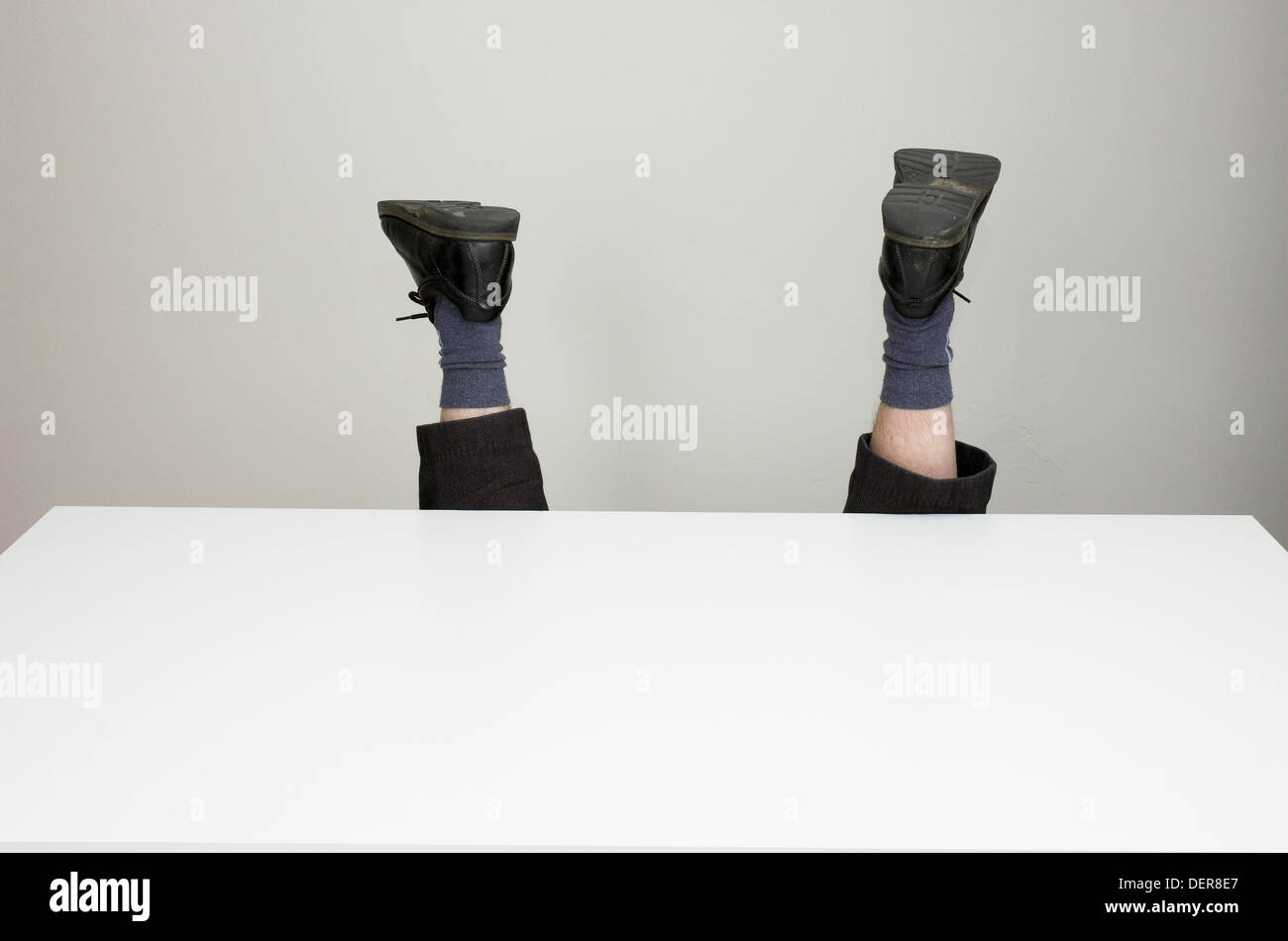 Anonymous worker hi-res stock photography and images - Alamy