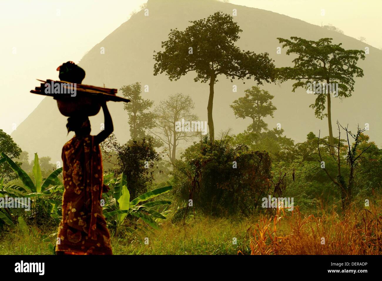 Taneka tribe hi-res stock photography and images - Alamy