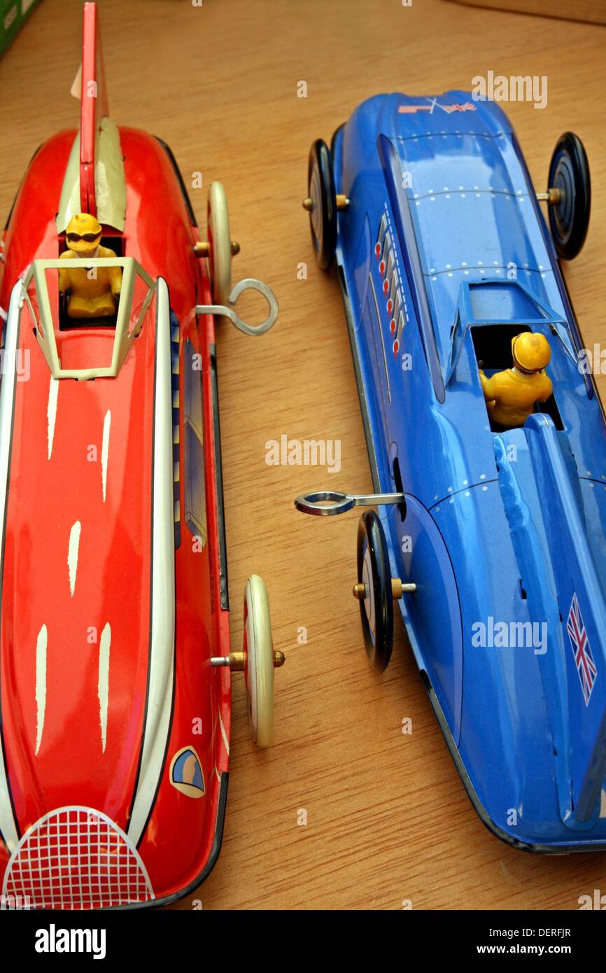 Vintage tin toy racing car hi-res stock photography and images - Alamy