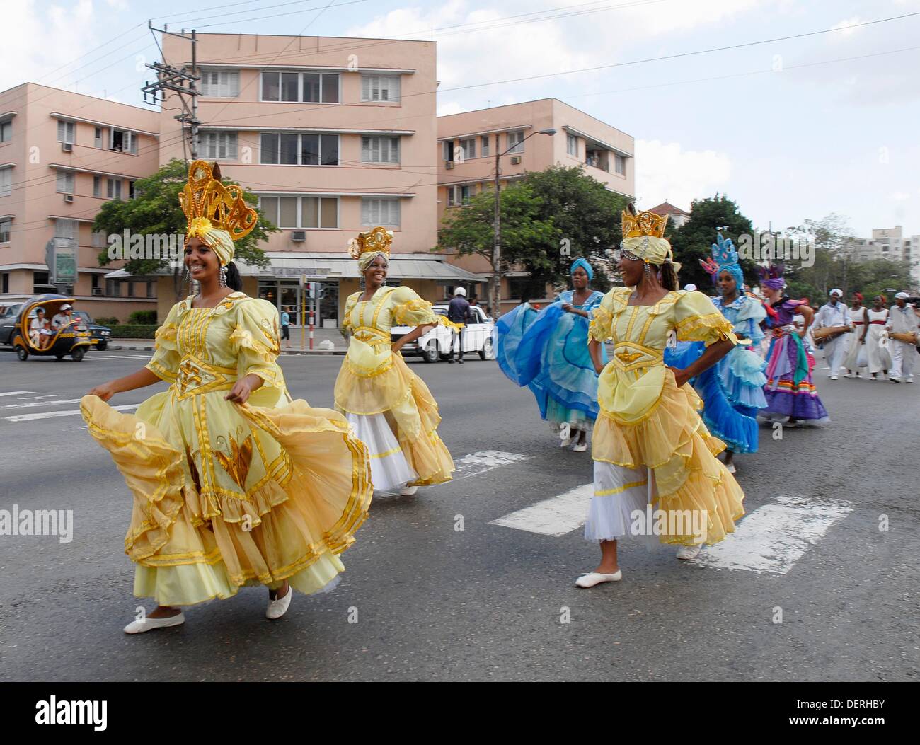 African deity hi-res stock photography and images - Alamy