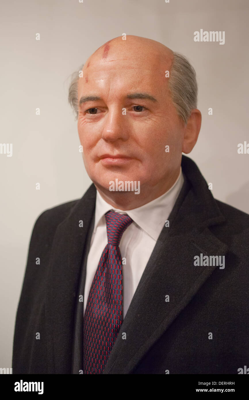 Mikhail sergeyevich gorbachev hi-res stock photography and images - Alamy