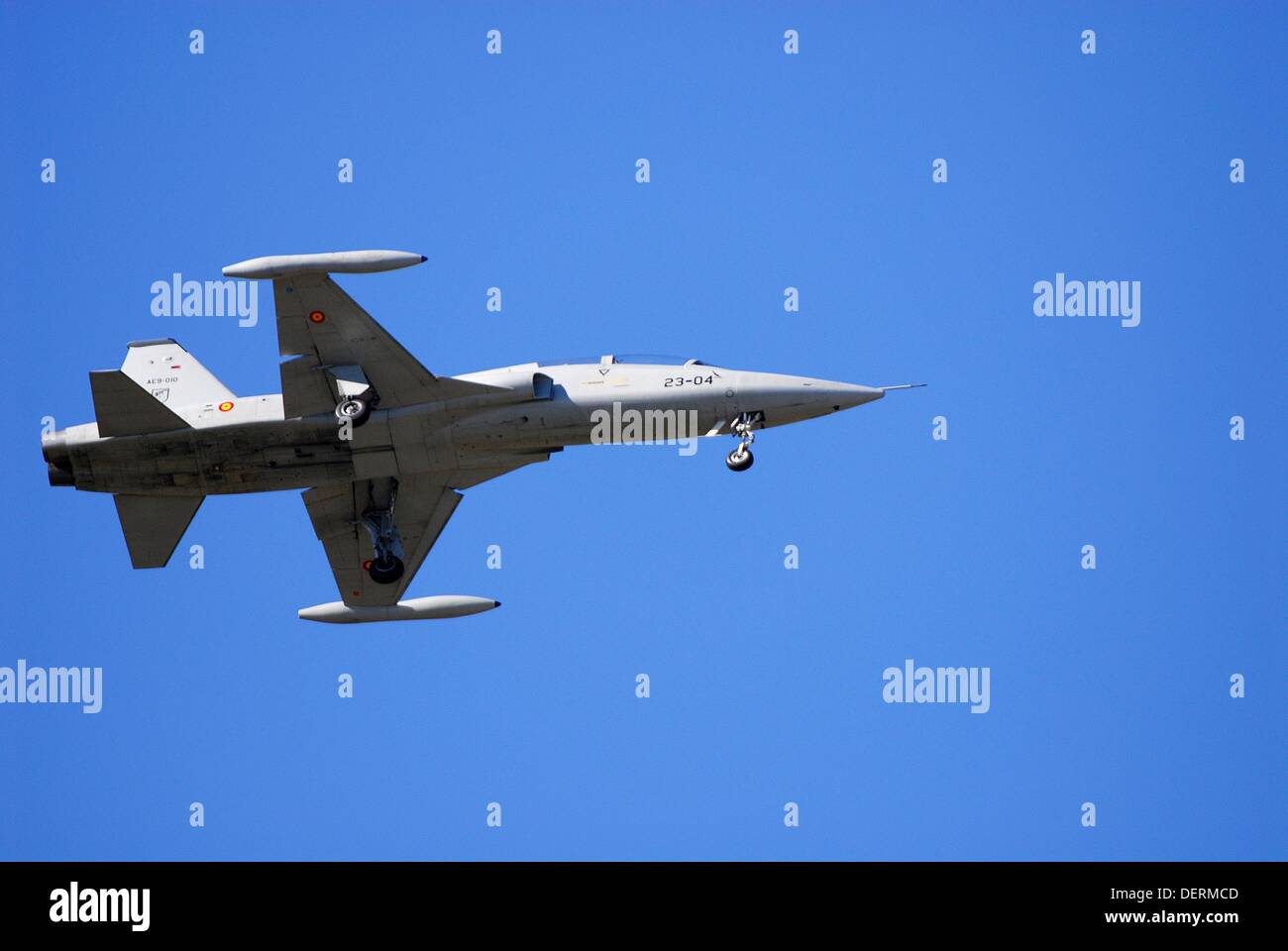 Spanish air force aircraft hi-res stock photography and images - Alamy