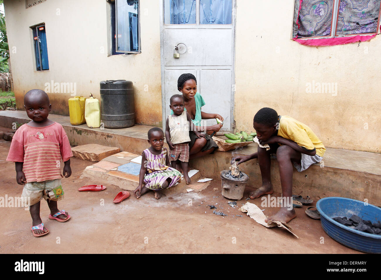 African homestead hi-res stock photography and images - Alamy
