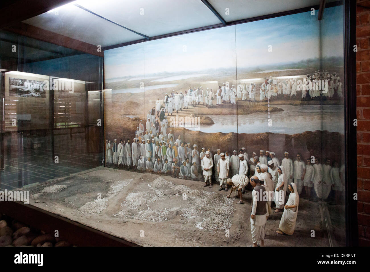 Glimpse showing historic event of Salt March in the supervision of ...