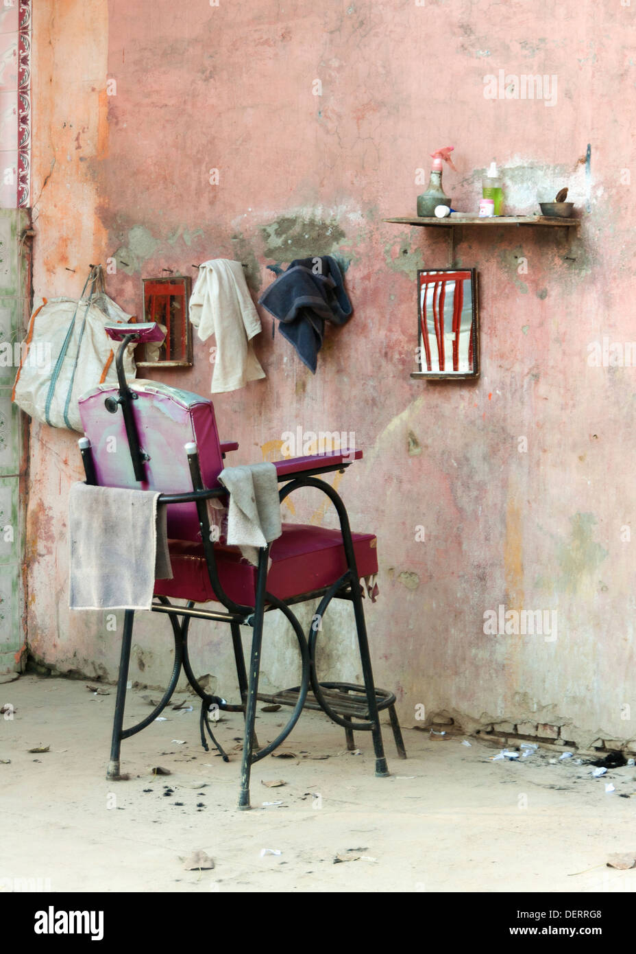 Barber booth hi-res stock photography and images - Alamy