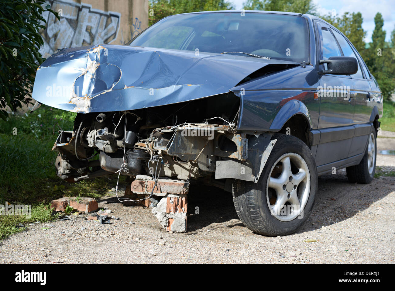 Car front mirror crash hi-res stock photography and images - Alamy