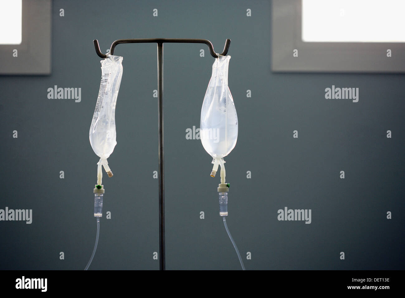 Iv bags hi-res stock photography and images - Alamy