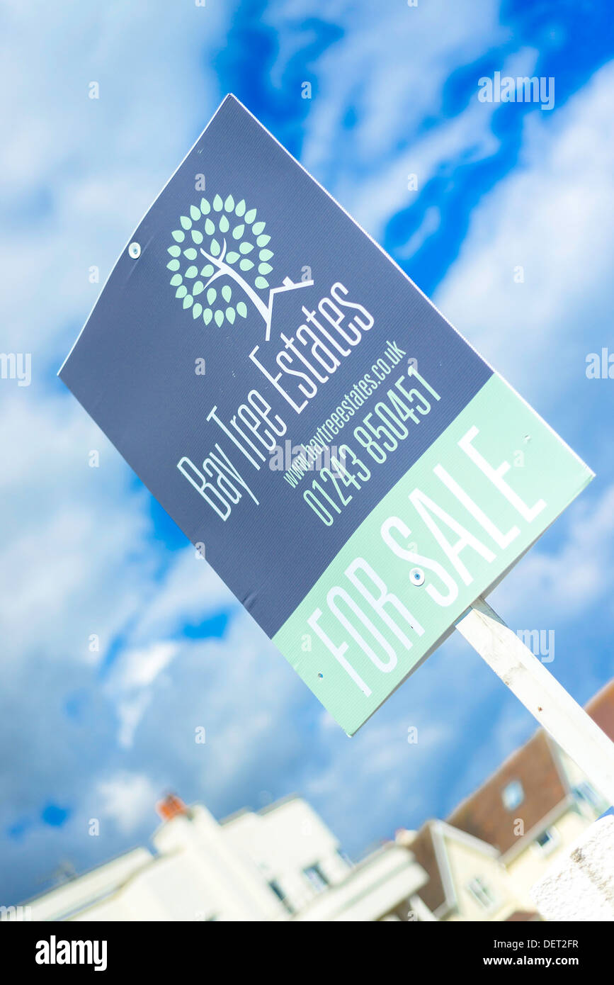 Bognor regis flag hi-res stock photography and images - Alamy