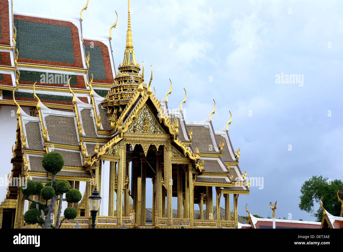 Architecture of Grand Palace in Bangkok Thailand Stock Photo - Alamy