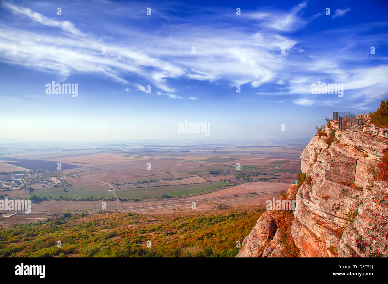 Dynamic height hi-res stock photography and images - Alamy