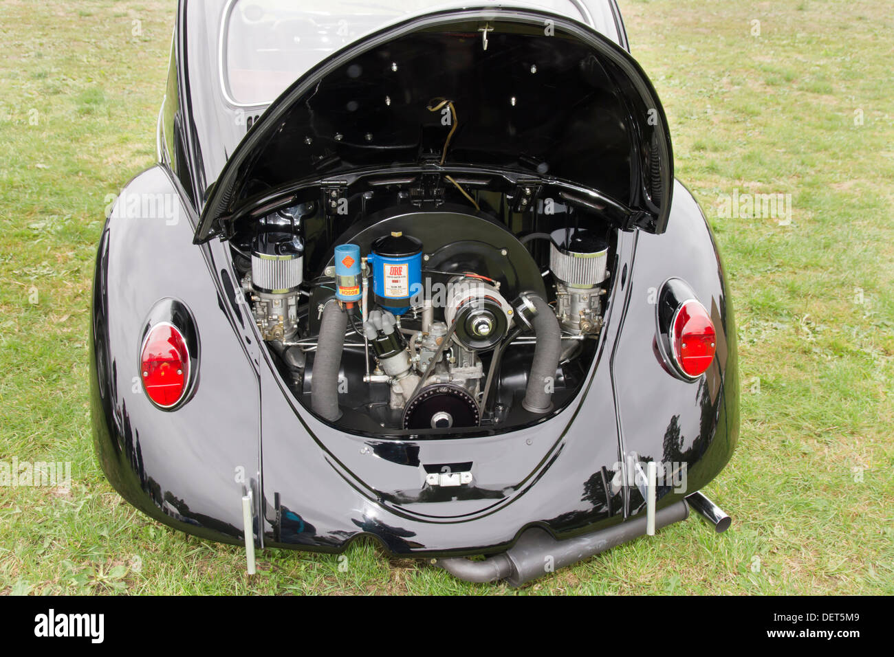Vw beetle engine hi-res stock photography and images - Alamy