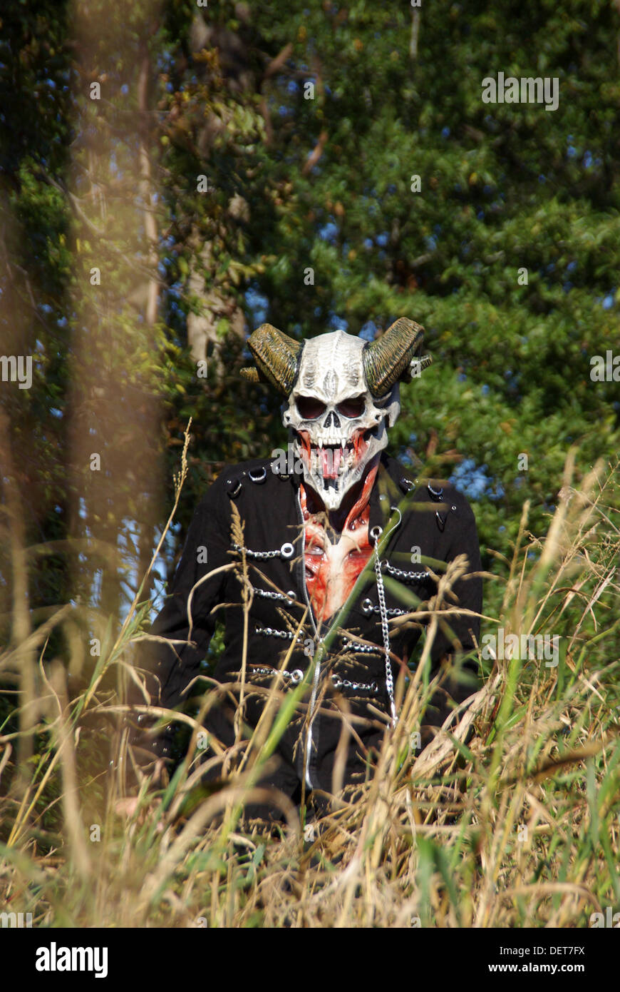 Demon mask hi-res stock photography and images - Alamy