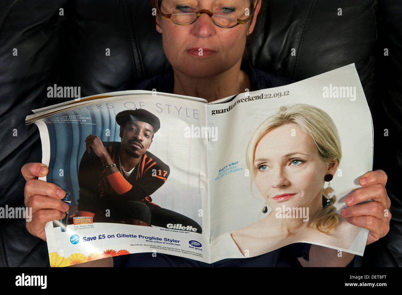 Colour magazine hi-res stock photography and images - Alamy