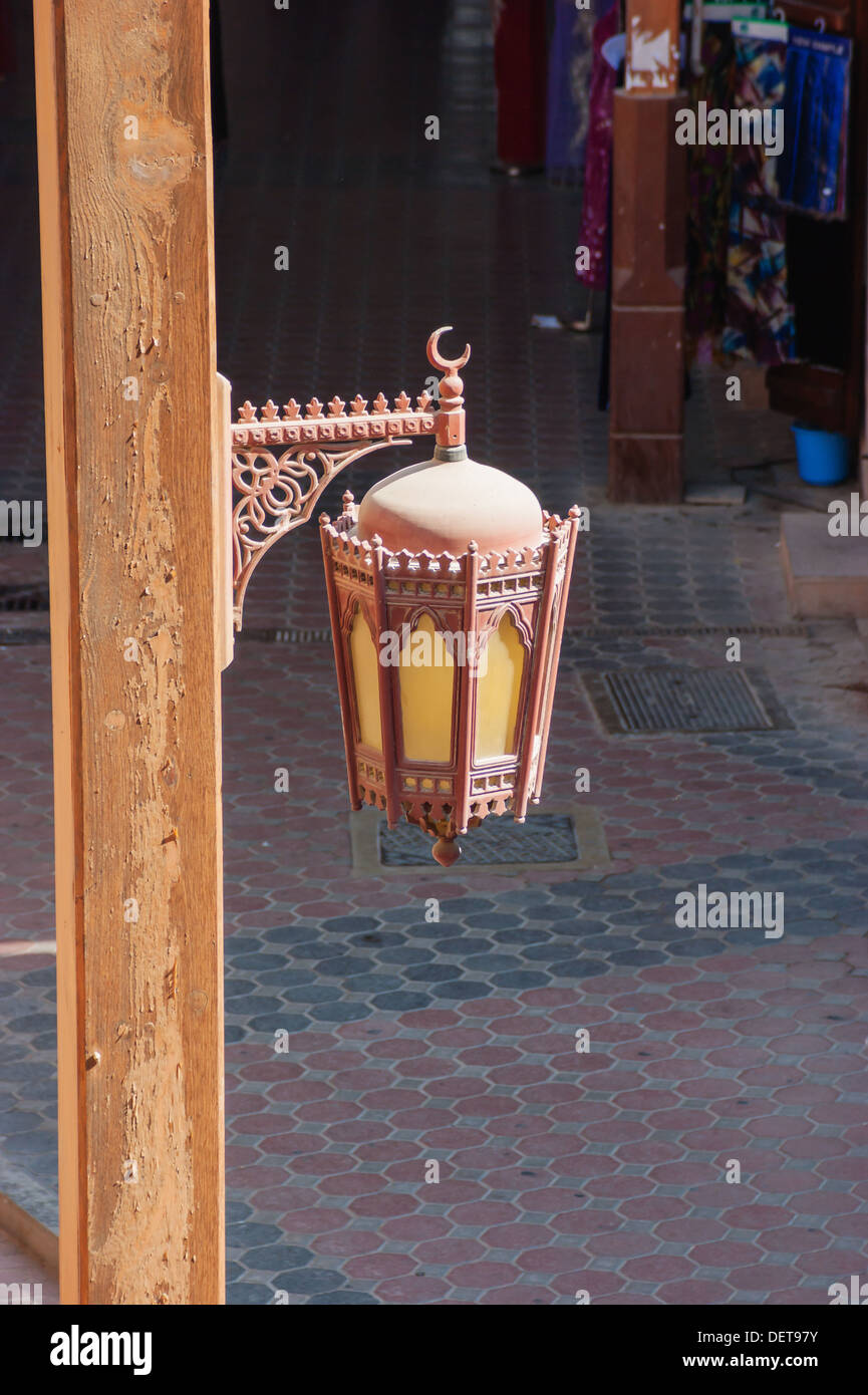 Traditional Arabic metal streetlight Stock Photo - Alamy