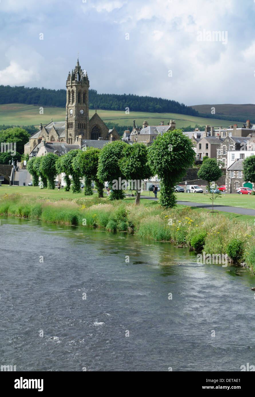 Peebles scotland town river tweed hi-res stock photography and images ...