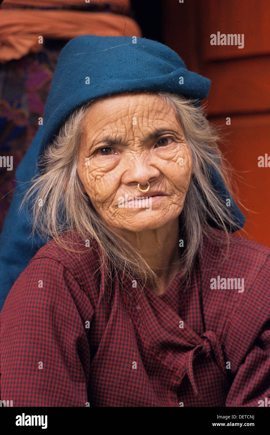 nepal, asia, woman, portrait, people, traditional Stock Photo - Alamy