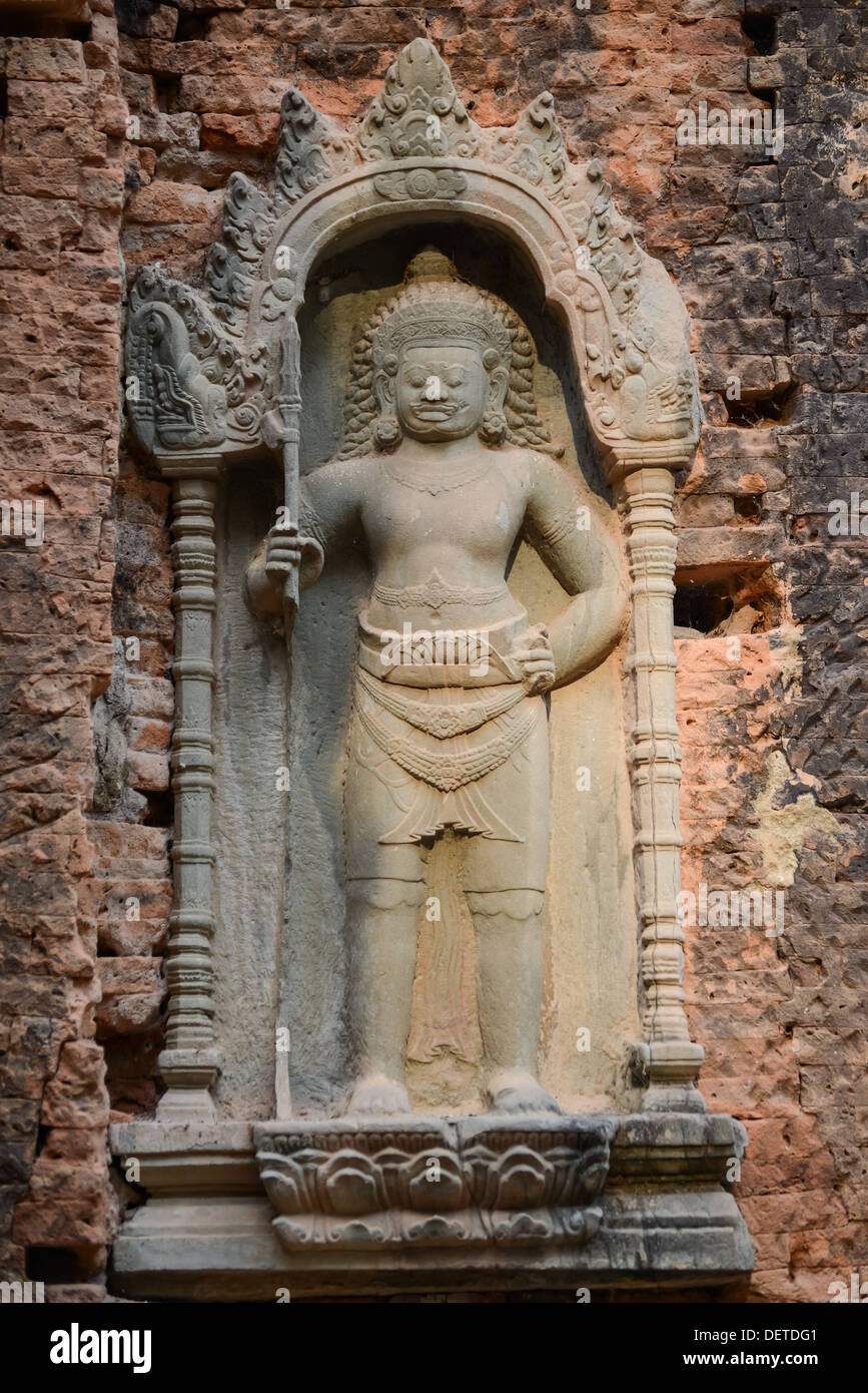 Guard stone hi-res stock photography and images - Alamy