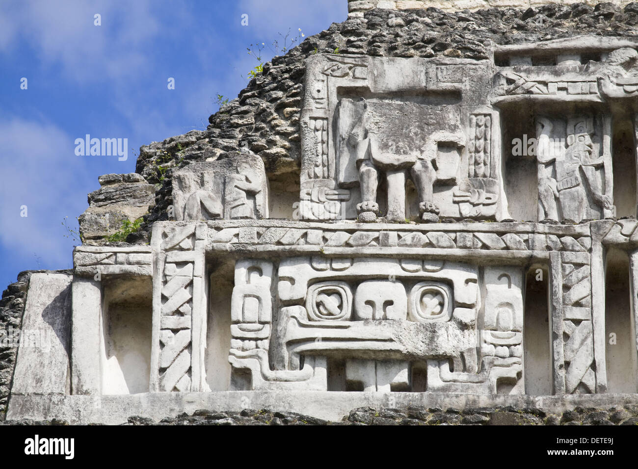 Xunantunich El Castillo