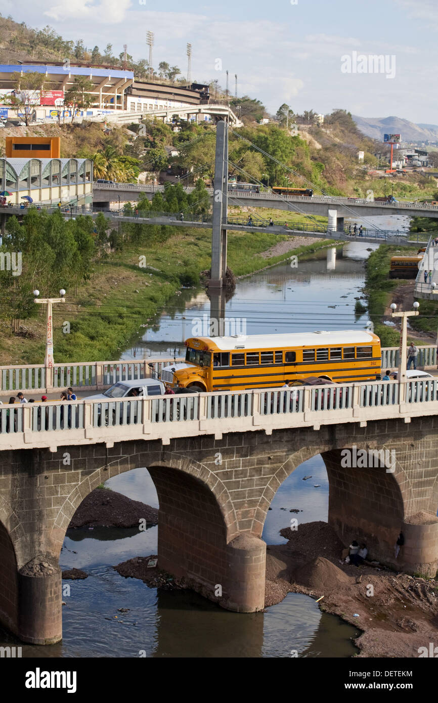 Choluteca honduras bridge hi-res stock photography and images - Alamy