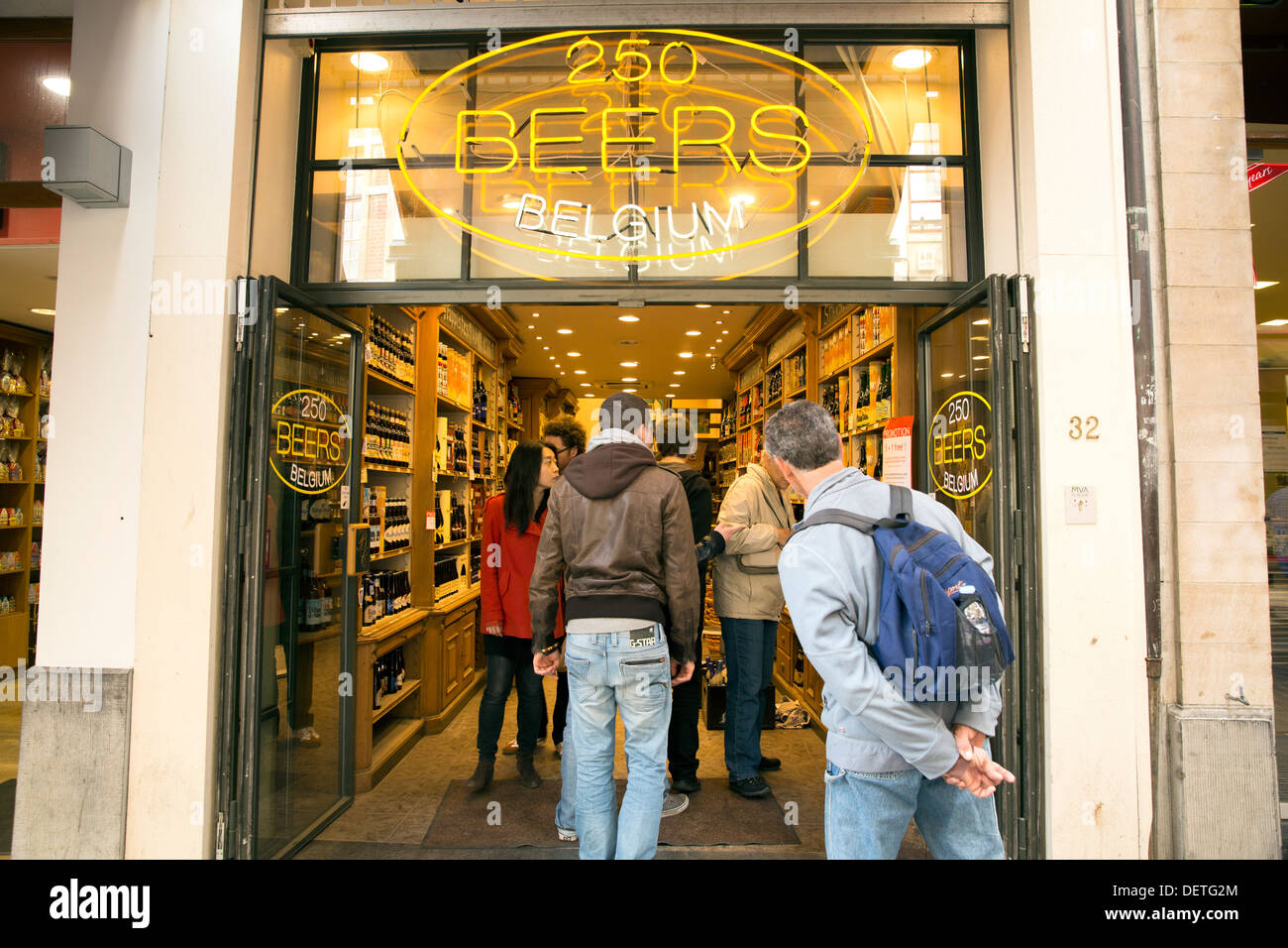Entrance to a specialty beer shop in Brussels Stock Photo - Alamy