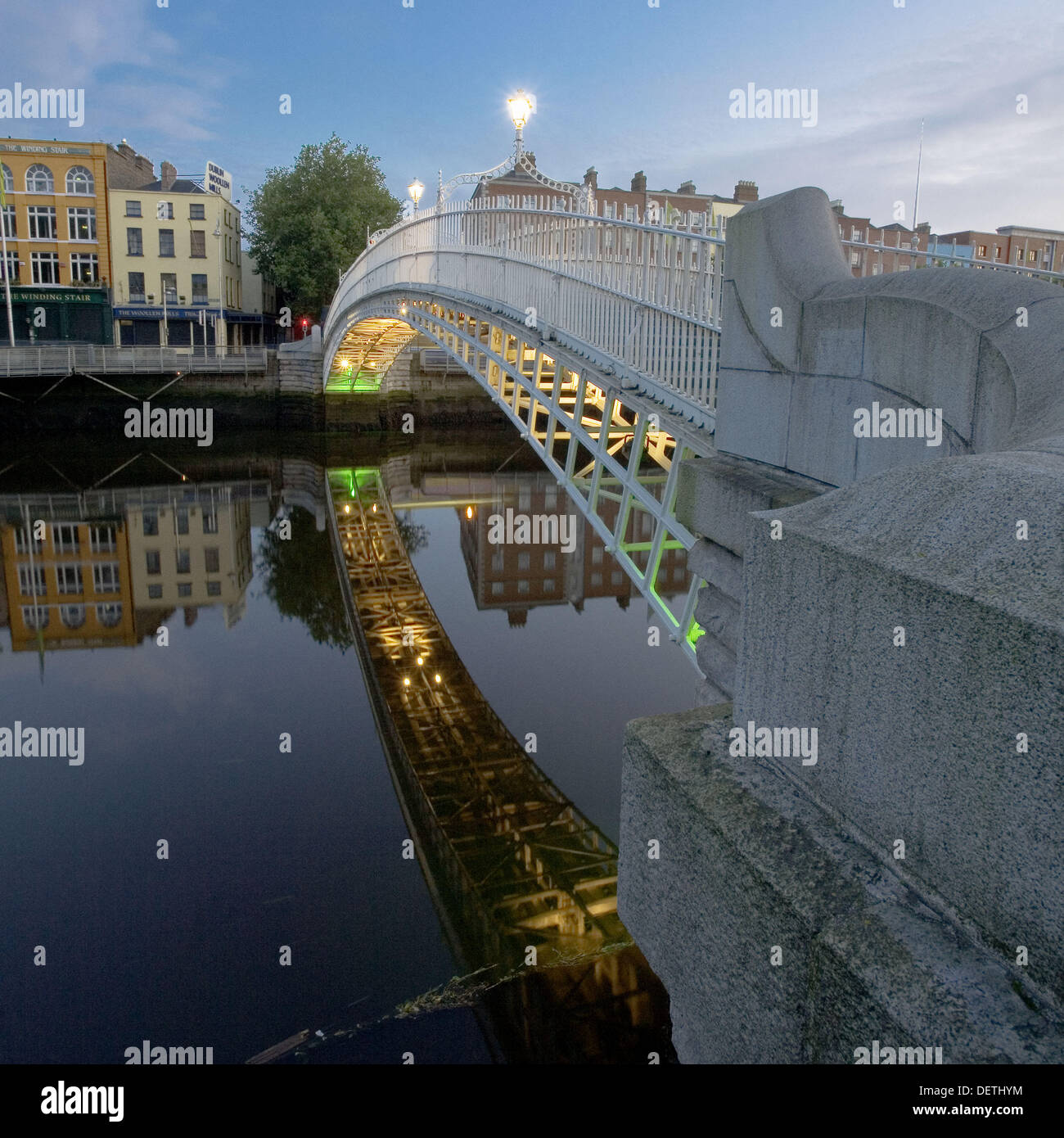 Half Penny Bridge High Resolution Stock Photography and Images - Alamy