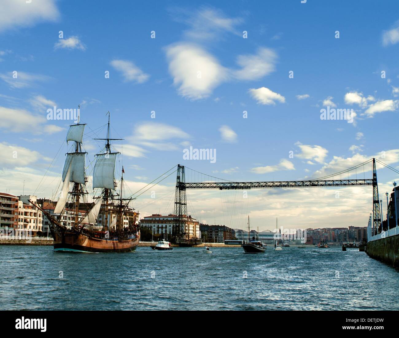 Commander of the endeavour hi-res stock photography and images - Alamy
