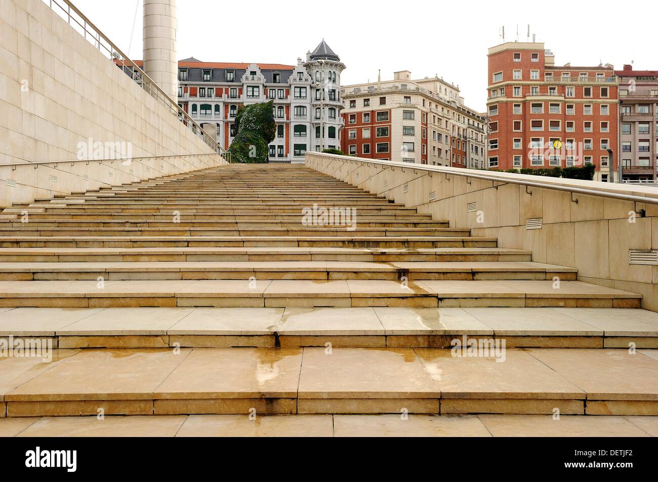 Guggenheim Bilbao Museum Daylight Bilbao High Resolution Stock ...