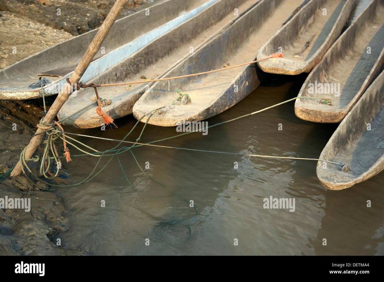Papua new guinea boats hi-res stock photography and images - Alamy