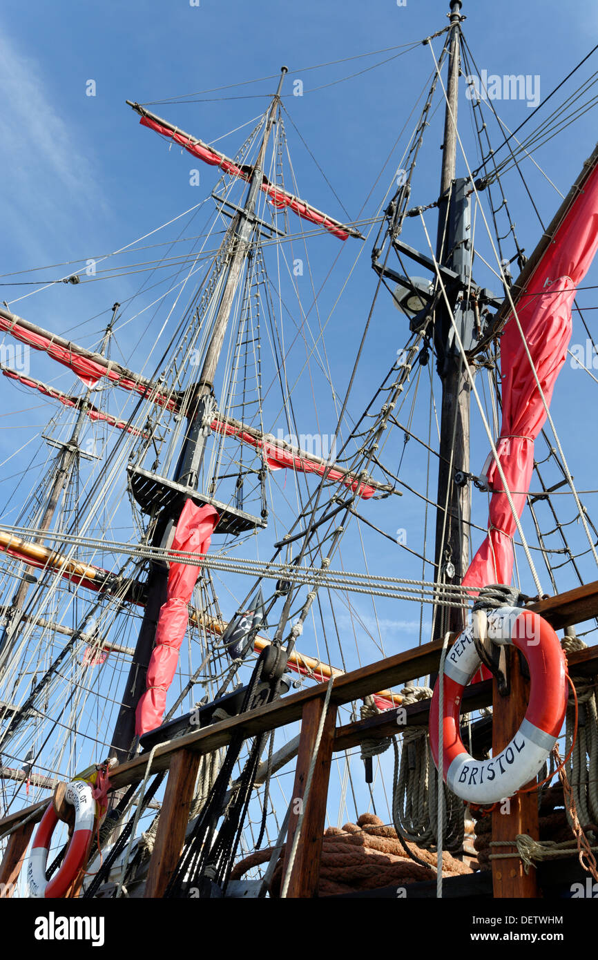 Earle of Pembroke, Tall Ship, Pirate Boat, Cowes, Isle of Wight ...