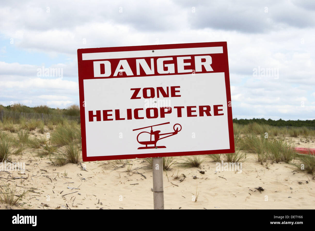 Heliport sign hi-res stock photography and images - Alamy