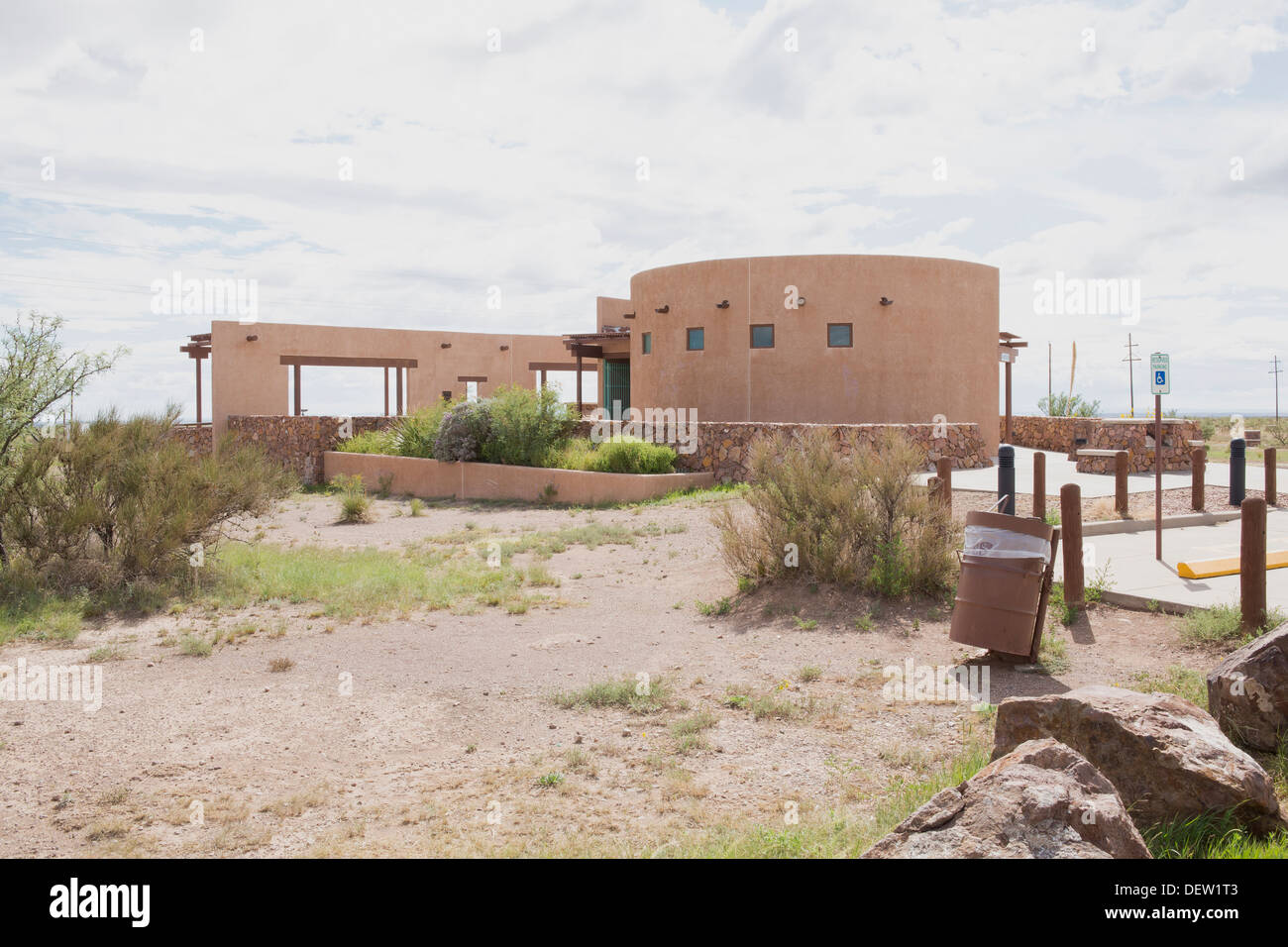Marfa Lights observation center Stock Photo - Alamy