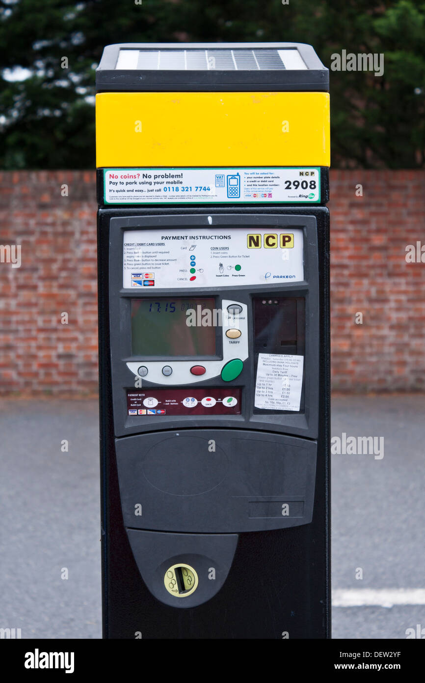 Ticket Machine High Resolution Stock Photography and Images - Alamy